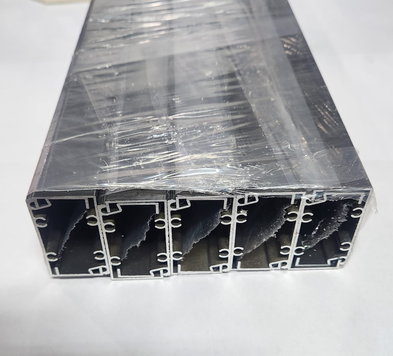 Pan Roof Gutter Support | U-Build-It Aluminum Centers